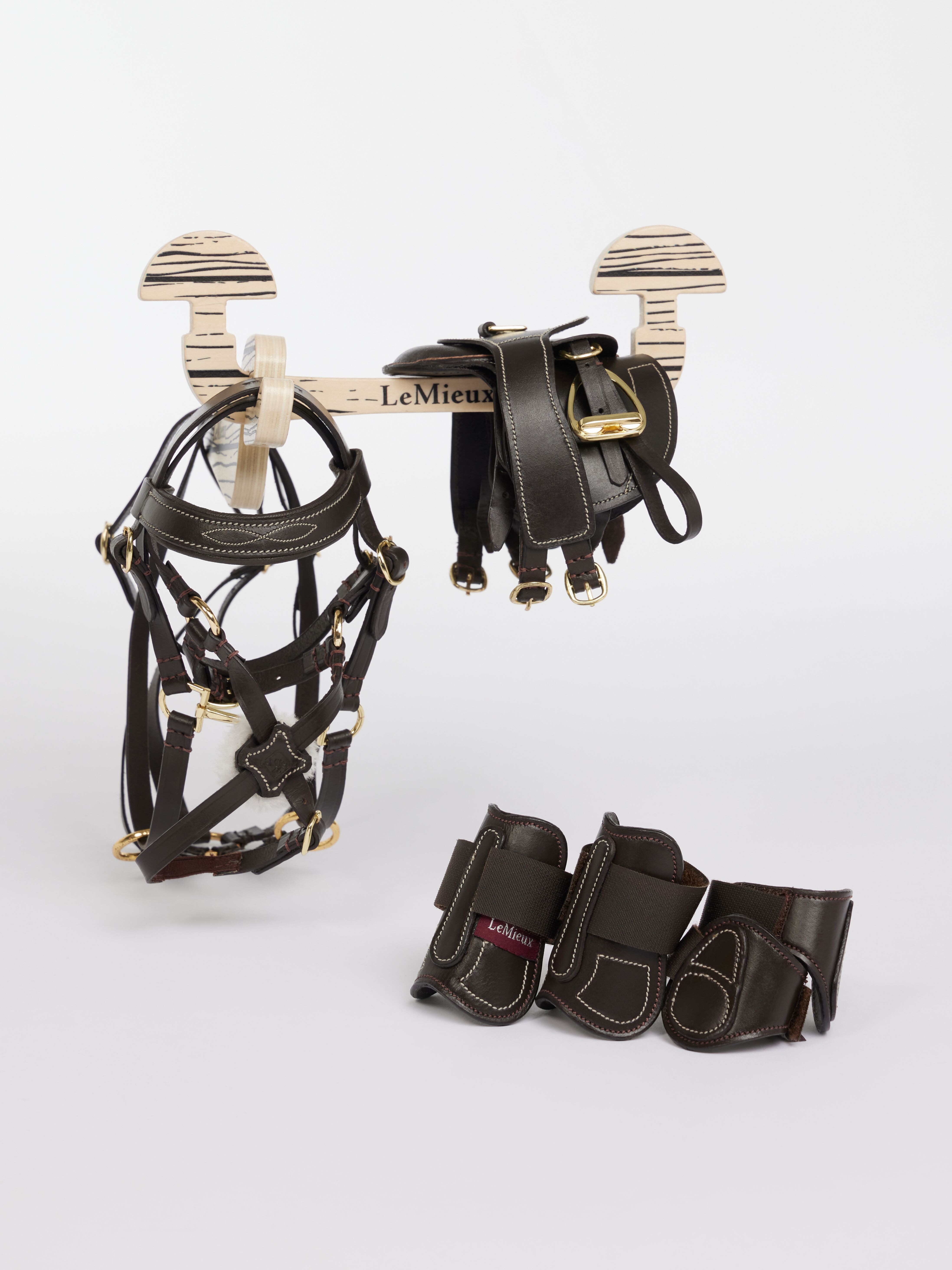 Toy Pony Show Jumping Gift Set Gifts