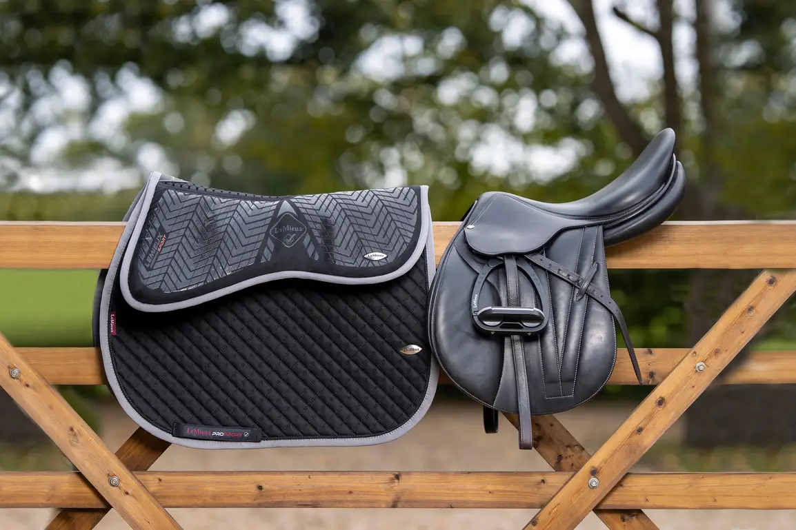 half saddle pad purpose